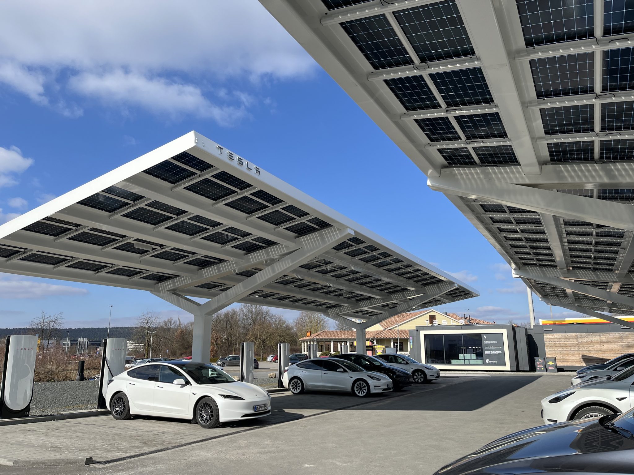 Willkommen - bk World