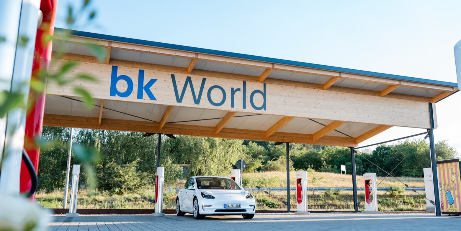 bk World - Business - bk World